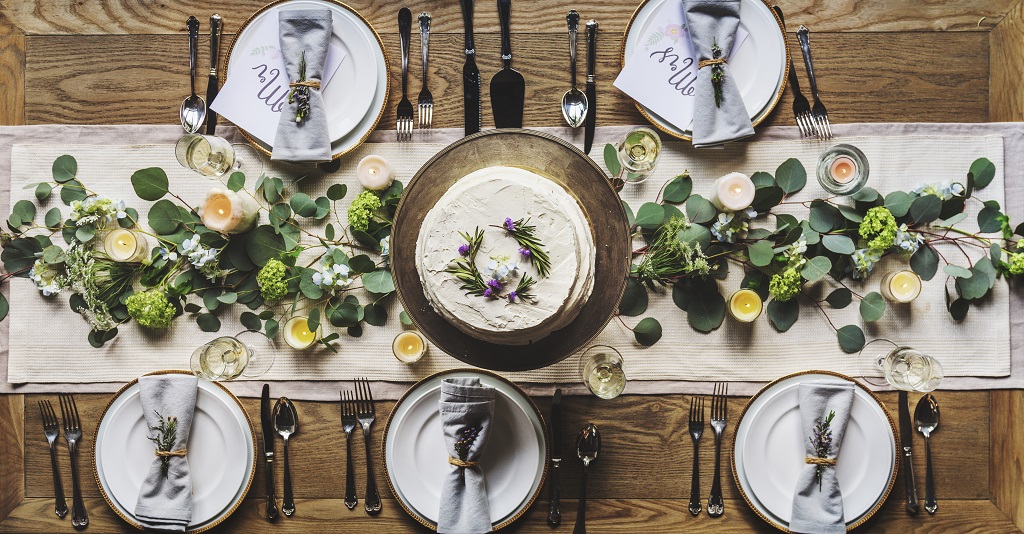 5 Types Of Restaurant Table Setting Every Restaurant Owner MUST Know 5 Types Of Restaurant Table Setting Every Restaurant Owner MUST Know