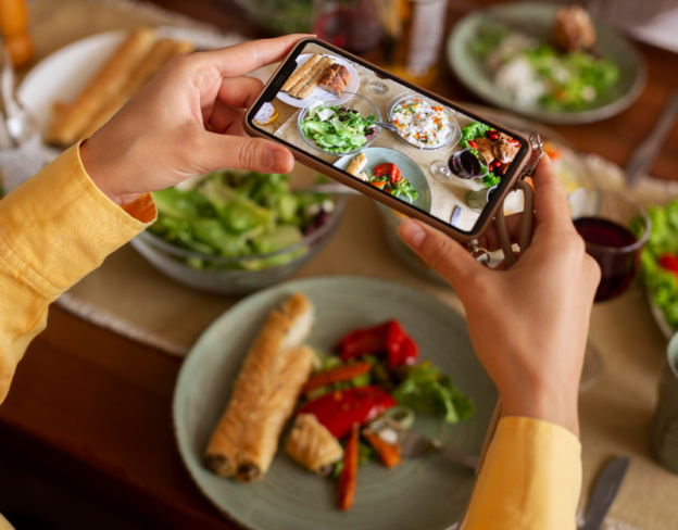 13 Restaurant Marketing Ideas to Elevate Your Brand